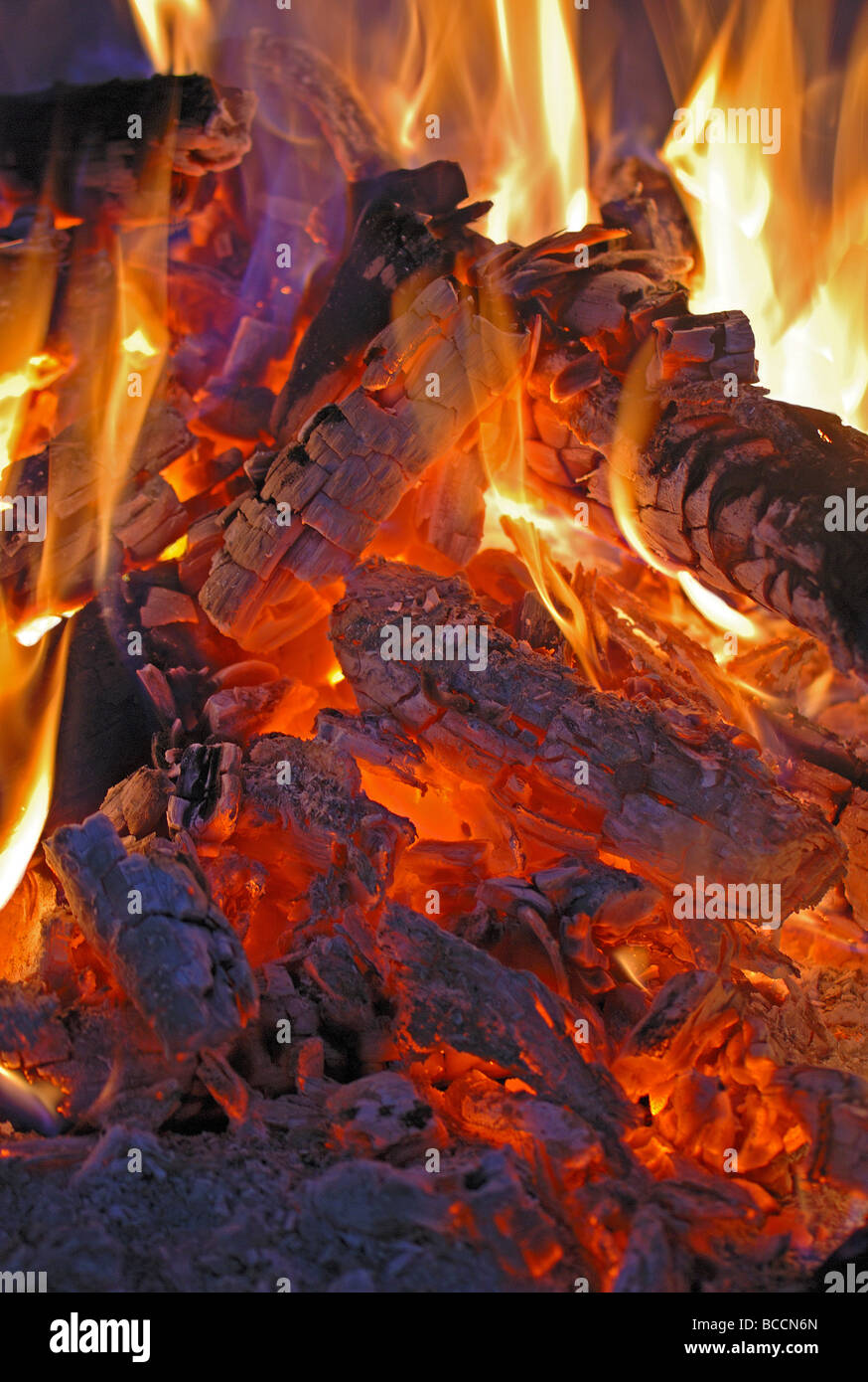 Charned remains of fire logs Stock Photo - Alamy