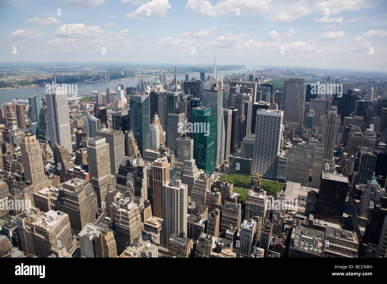 Aerial panoramic view over upper Manhattan from Empire State building ... Aerial panoramic view over upper Manhattan from Empire State building ...