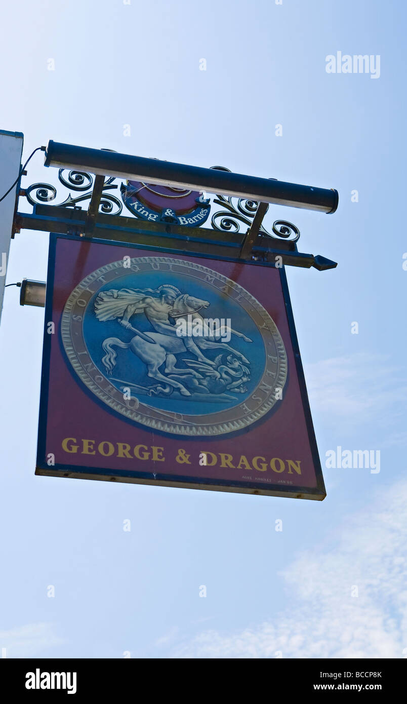 George dragon pub sign hi-res stock photography and images - Alamy