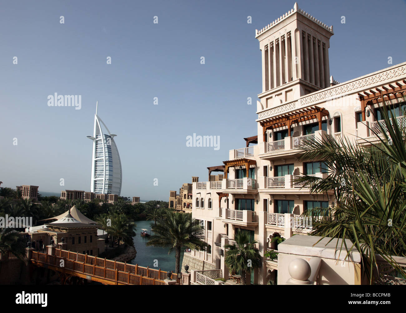 Madinat Jumeirah Dubai hotel complex and Burj al Arab Stock Photo - Alamy