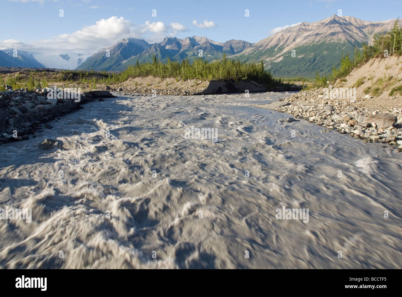 Kennicott and river hi-res stock photography and images - Alamy
