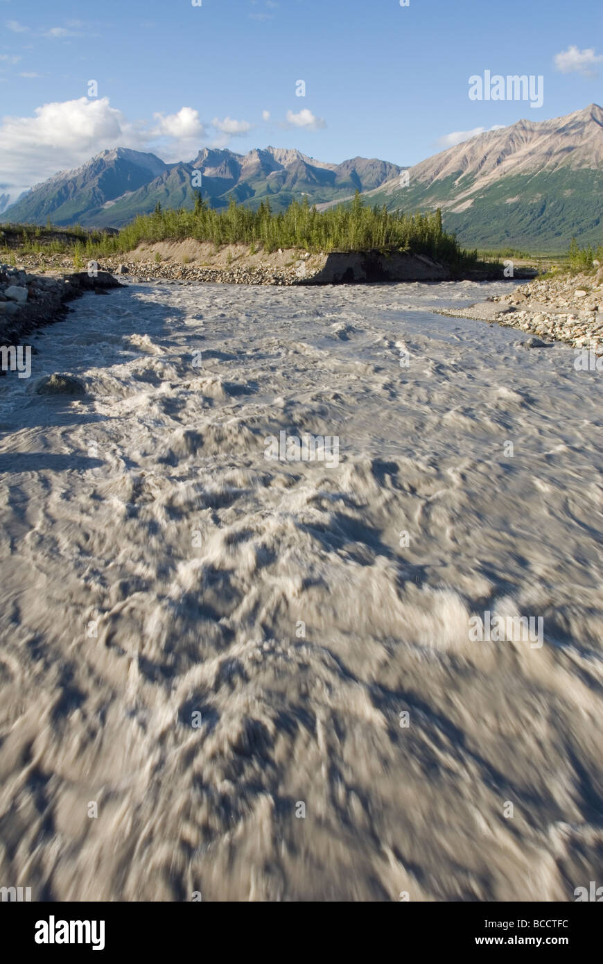 Kennicott and river hi-res stock photography and images - Alamy