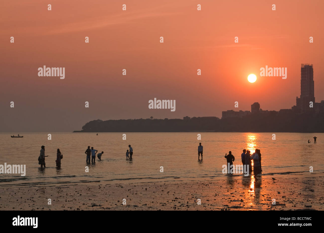 Mumbai sunset view hi-res stock photography and images - Alamy