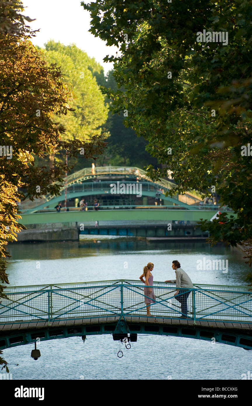 France, Paris, canal Saint-Martin, Bridge over the Lancry lock Stock ...