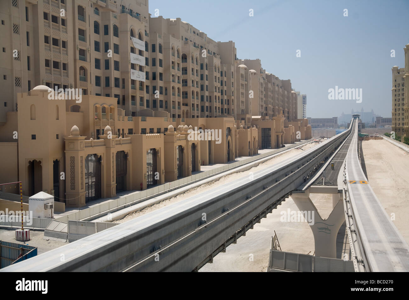 Dubai Palm Jumeirah Monorail Train and Track UAE Stock Photo - Alamy
