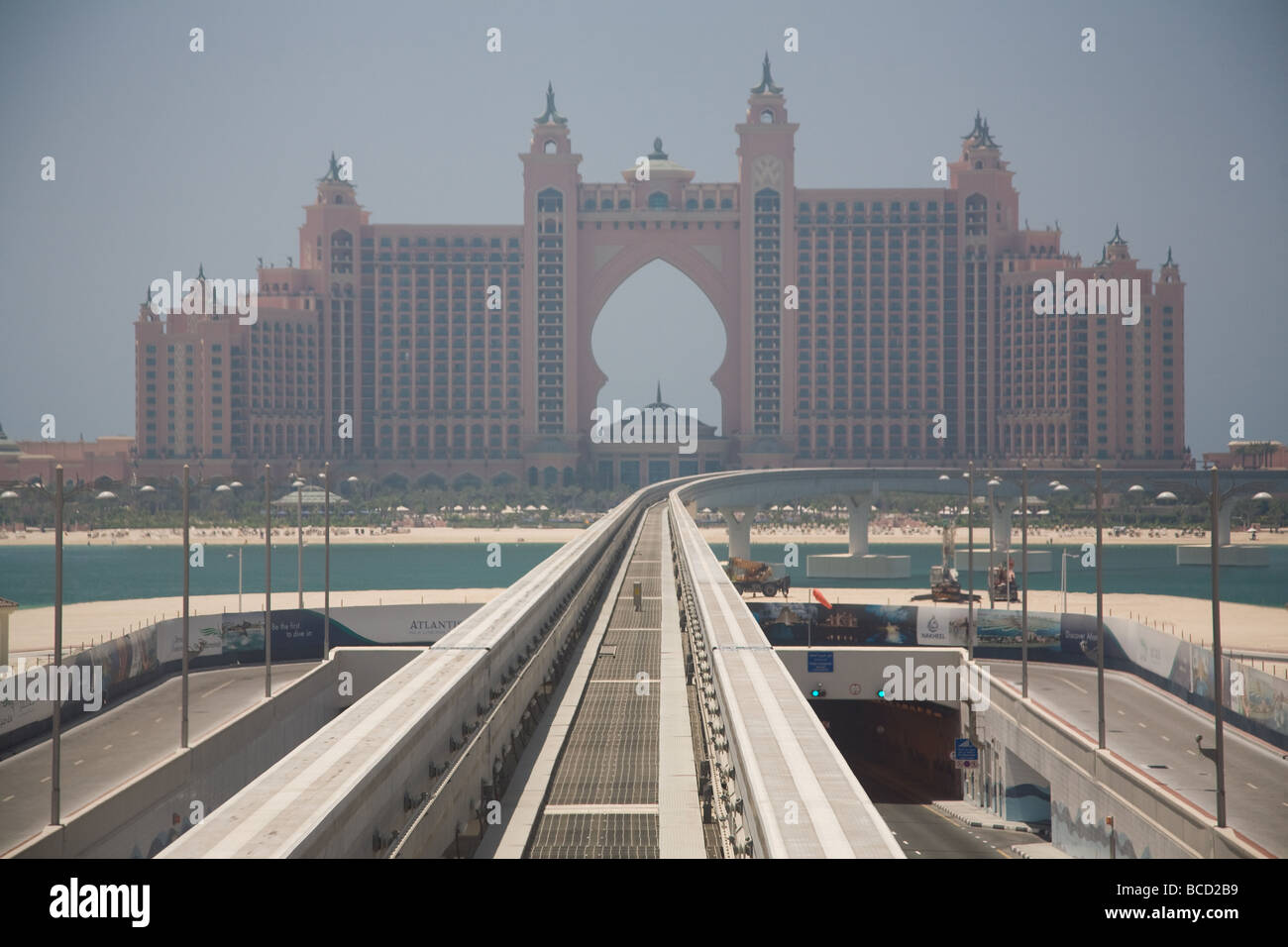 Dubai Palm Jumeirah Monorail Train and Track UAE Stock Photo - Alamy