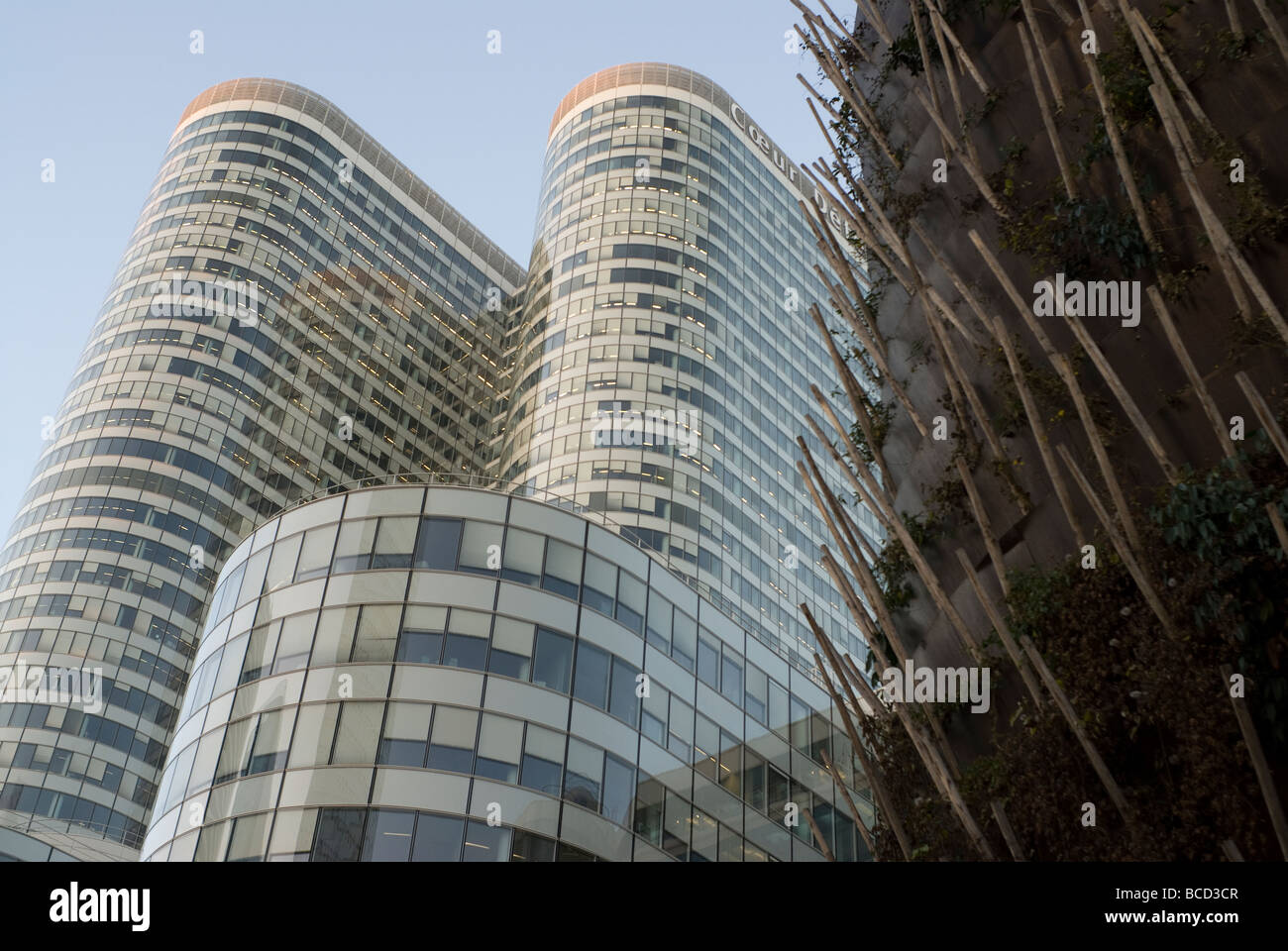 Modern office buildings paris hi-res stock photography and images - Alamy