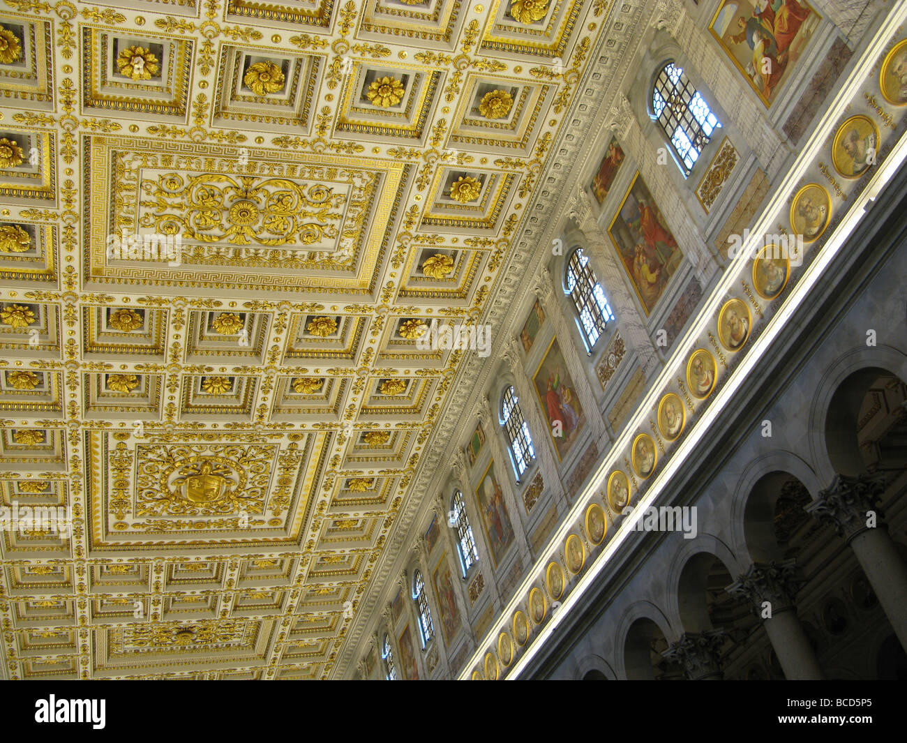 gold ceiling in saint paul's basilica, rome, italy Stock Photo - Alamy