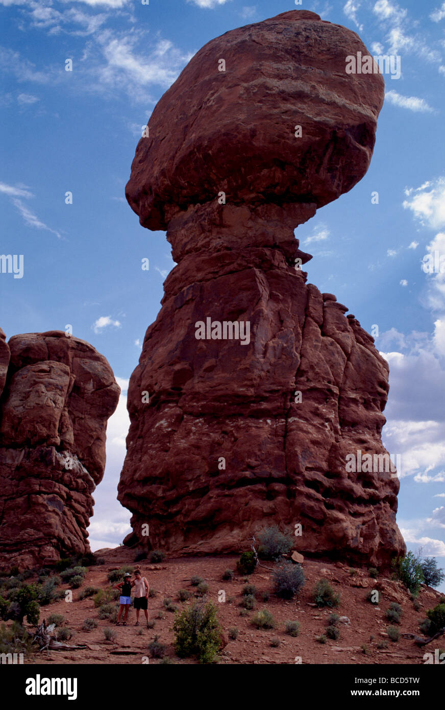 BALANCED ROCK in ARCHES NATIONAL PARK UTAH Stock Photo - Alamy