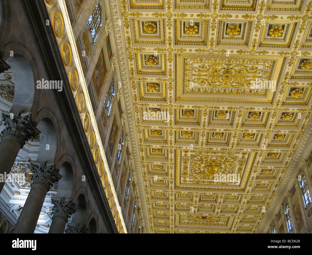 gold ceiling in saint paul's basilica, rome, italy Stock Photo - Alamy