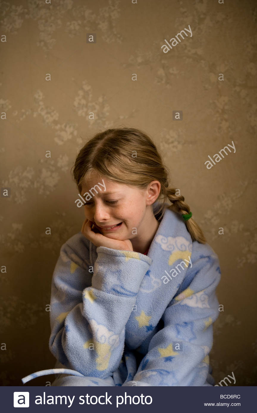 Crying 10 Year Old Stock Photos & Crying 10 Year Old Stock Images - Alamy