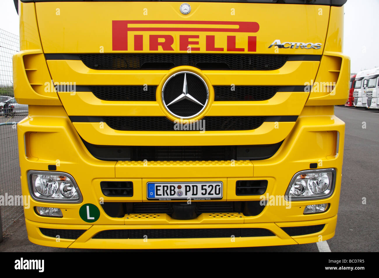 Pirelli logo hi-res stock photography and images - Alamy
