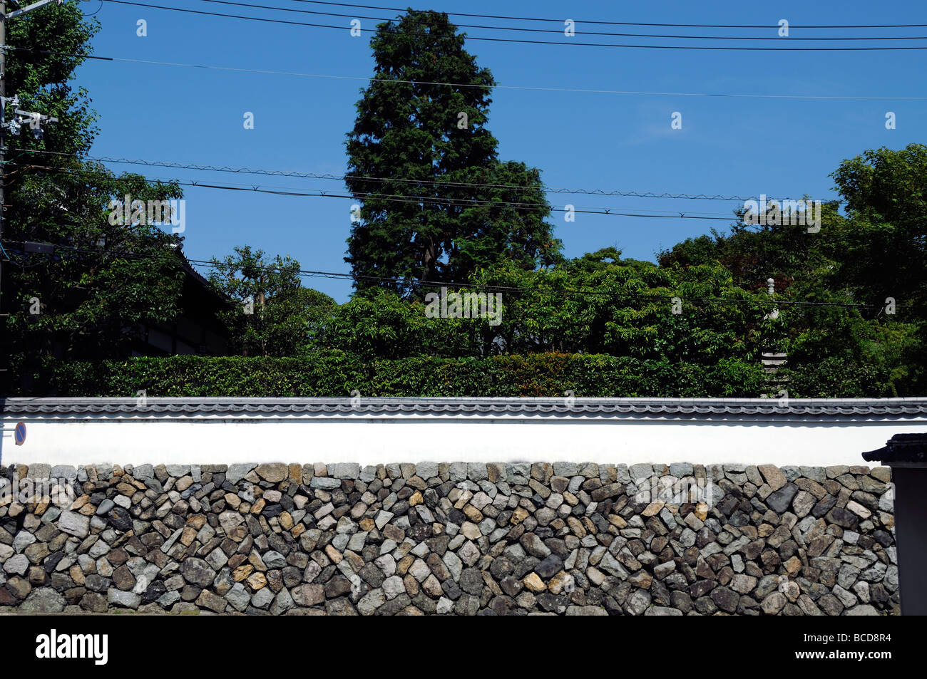 Traditional japanese house hi-res stock photography and images - Alamy