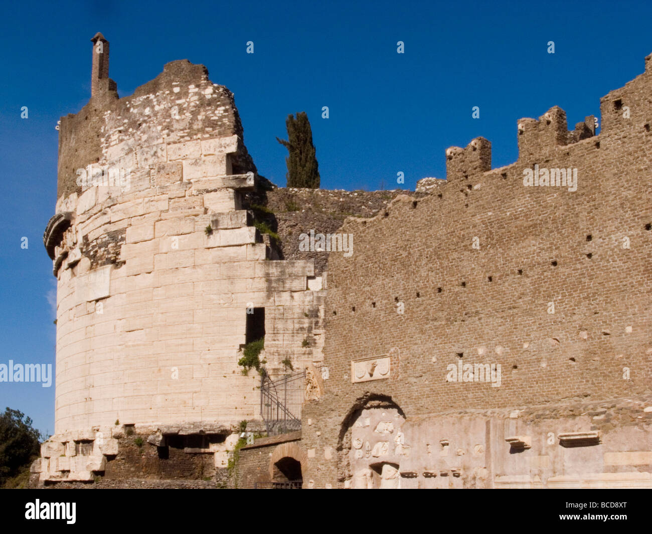 Mausoleum of Cecilia Metella Rome Italy Stock Photo - Alamy