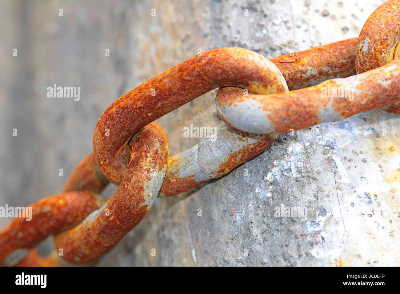 Rusted line hi-res stock photography and images - Alamy