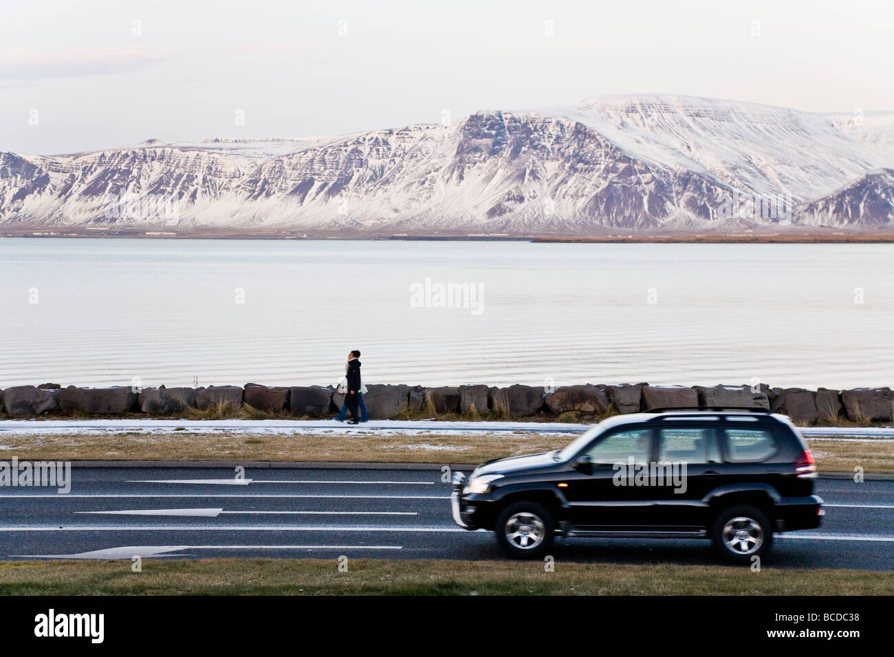 Car driving past hi-res stock photography and images - Alamy