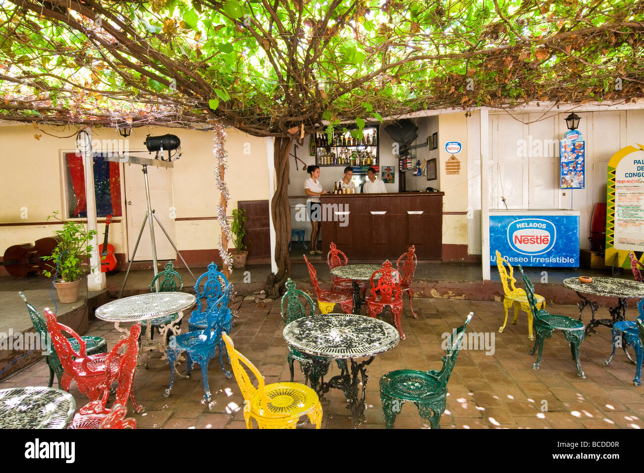 Tropic city bar hi-res stock photography and images - Alamy