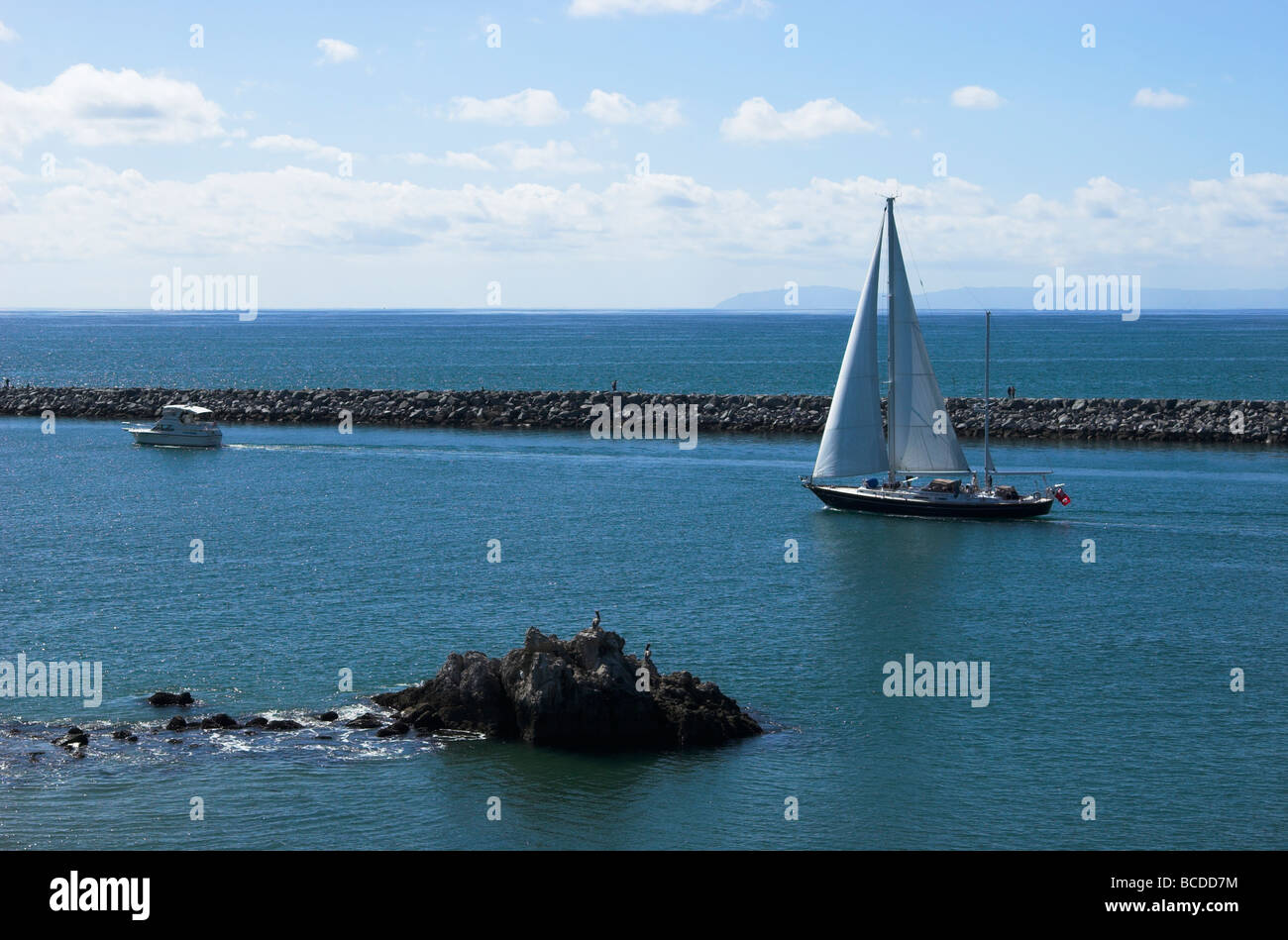 Newport beach jetty hi-res stock photography and images - Alamy