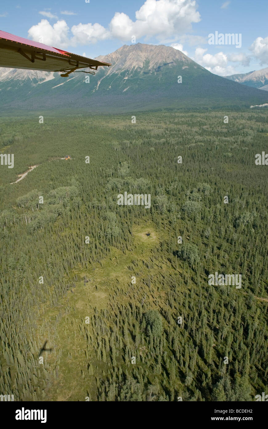 Aerial airplane hi-res stock photography and images - Alamy