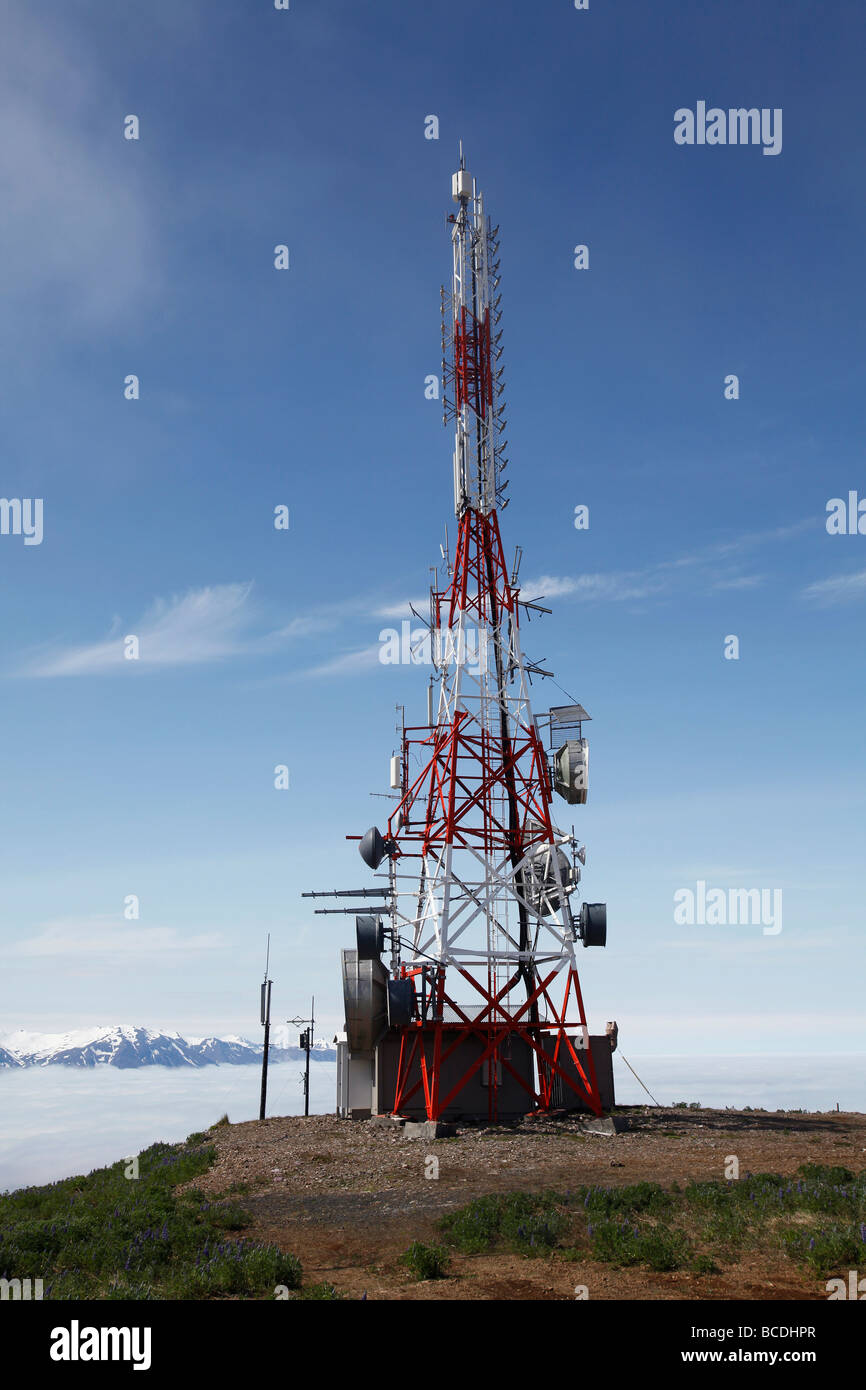 Broadcast tower hi-res stock photography and images - Alamy