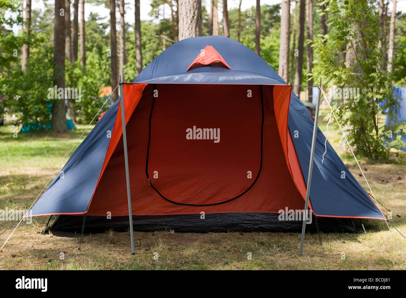 Blue tent hi-res stock photography and images - Alamy
