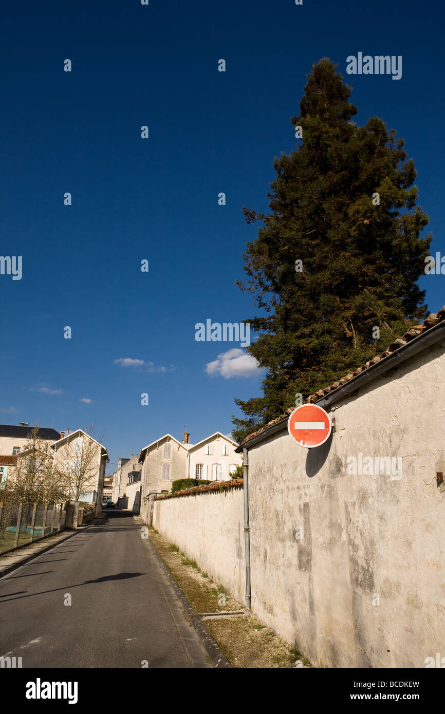 French no entry sign hi-res stock photography and images - Alamy