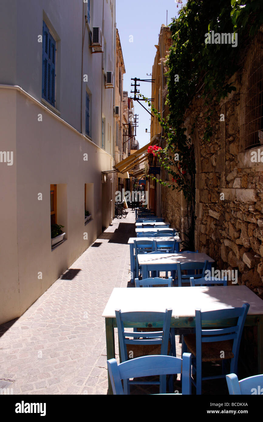 Chania taverna hi-res stock photography and images - Alamy