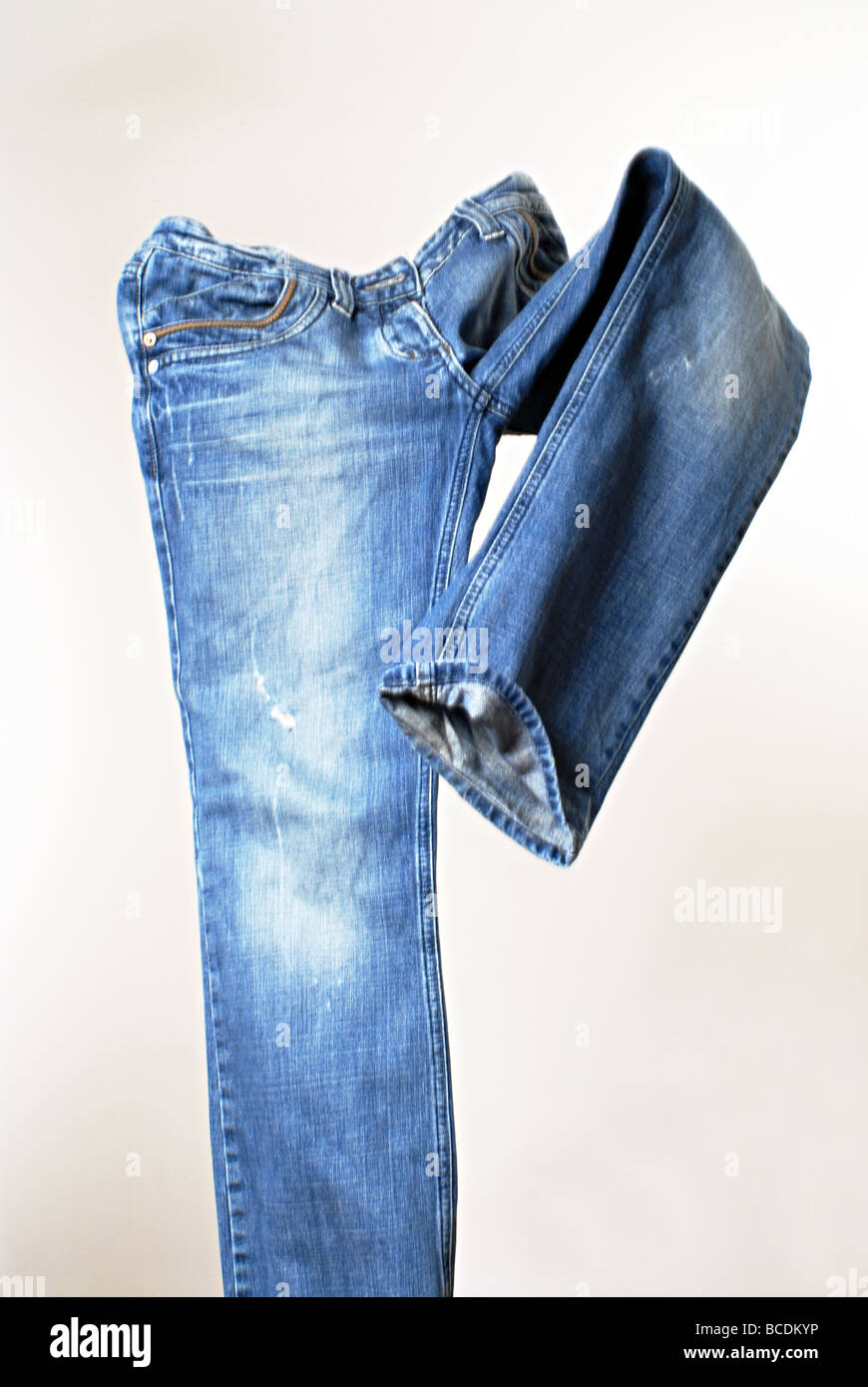 Dancing moving movement hi-res stock photography and images - Alamy