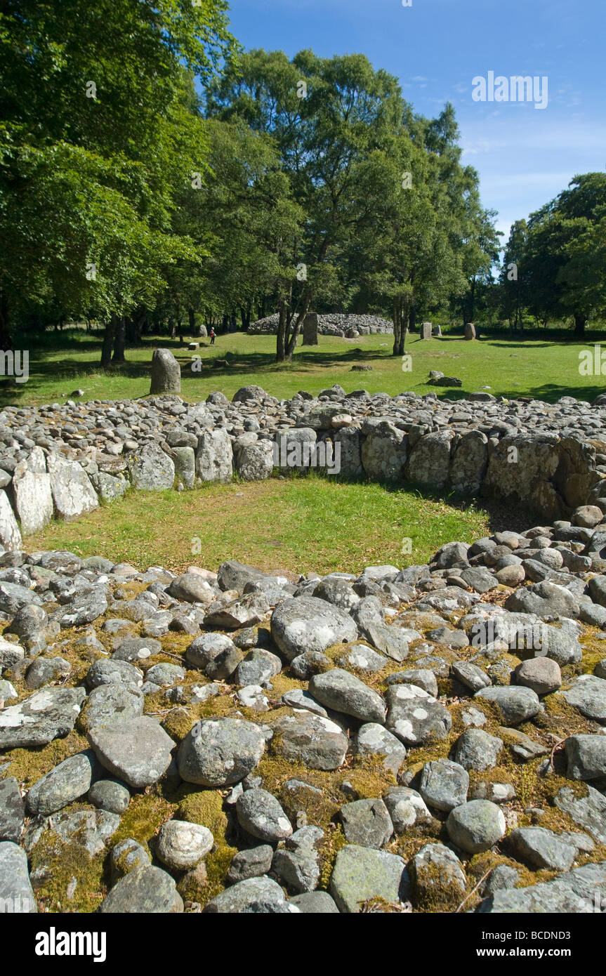 Balnuaran of Clava chambered Cairns & standing stones Inverness-shire ...