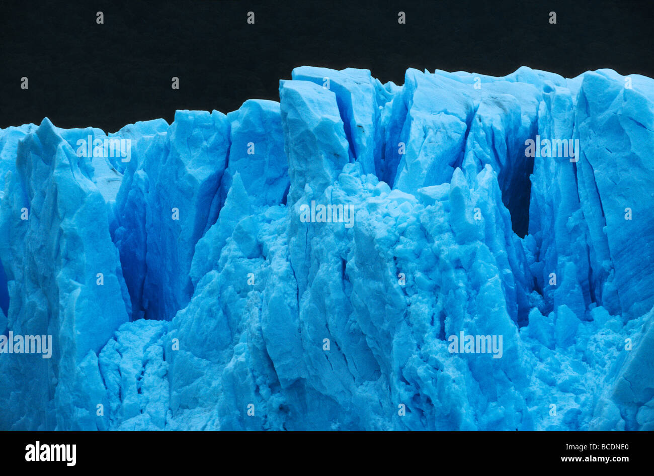 The frozen blue, jagged ice peaks of the Moreno Glacier Stock Photo - Alamy