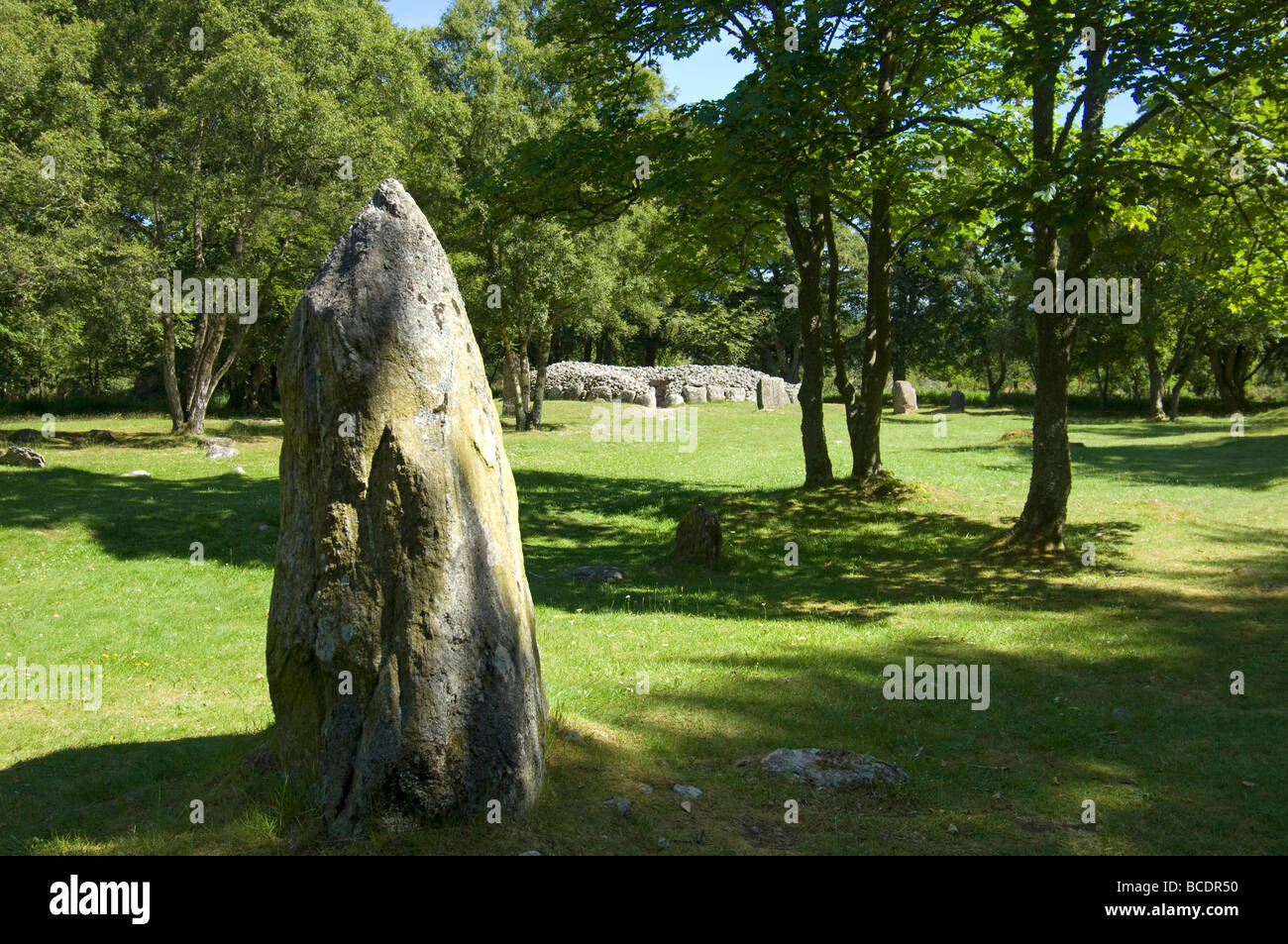 Balnuaran of Clava chambered Cairns & standing stones Inverness-shire ...