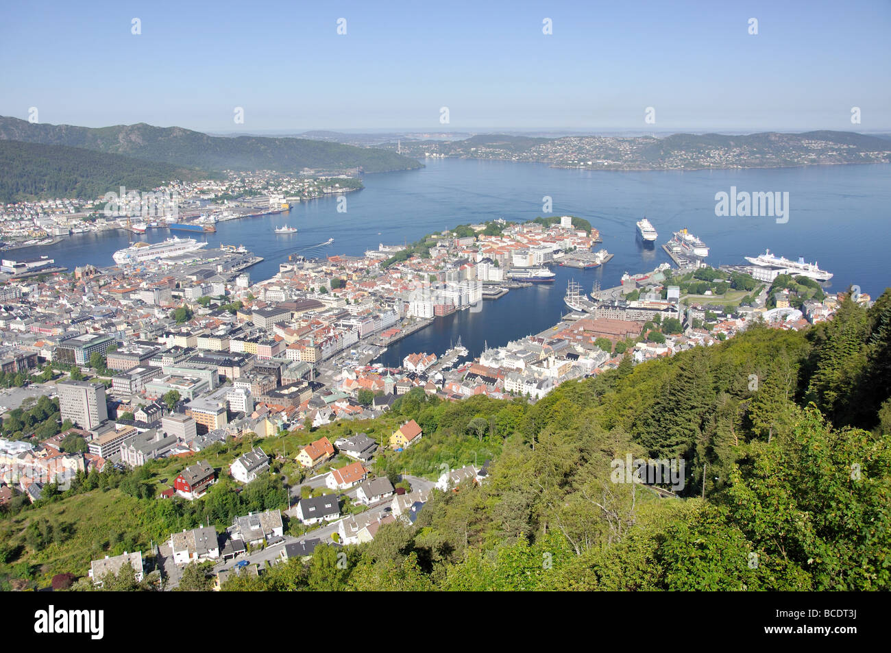 Floibanen funicular railway bergen hi-res stock photography and images ...