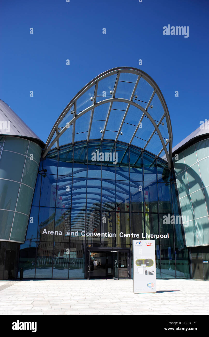 The arena and convention centre liverpool hi-res stock photography and ...