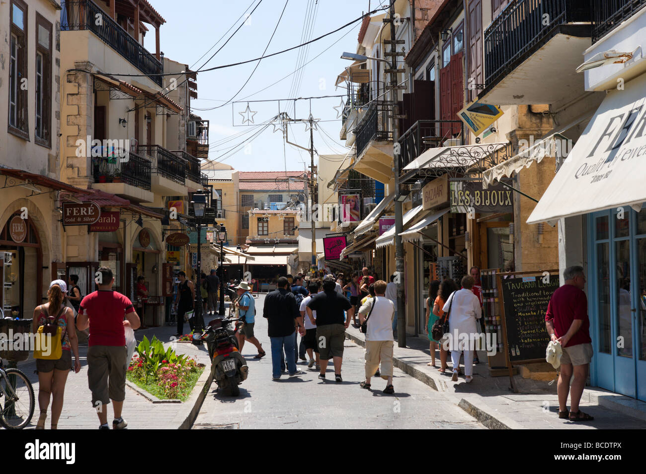 Shopping street in rethymno crete hi-res stock photography and images ...