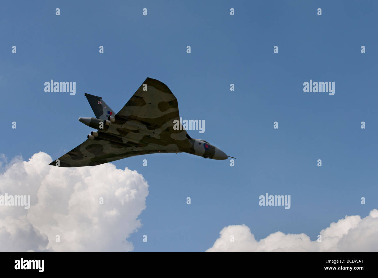 Avro vulcan b2 bomber hi-res stock photography and images - Alamy