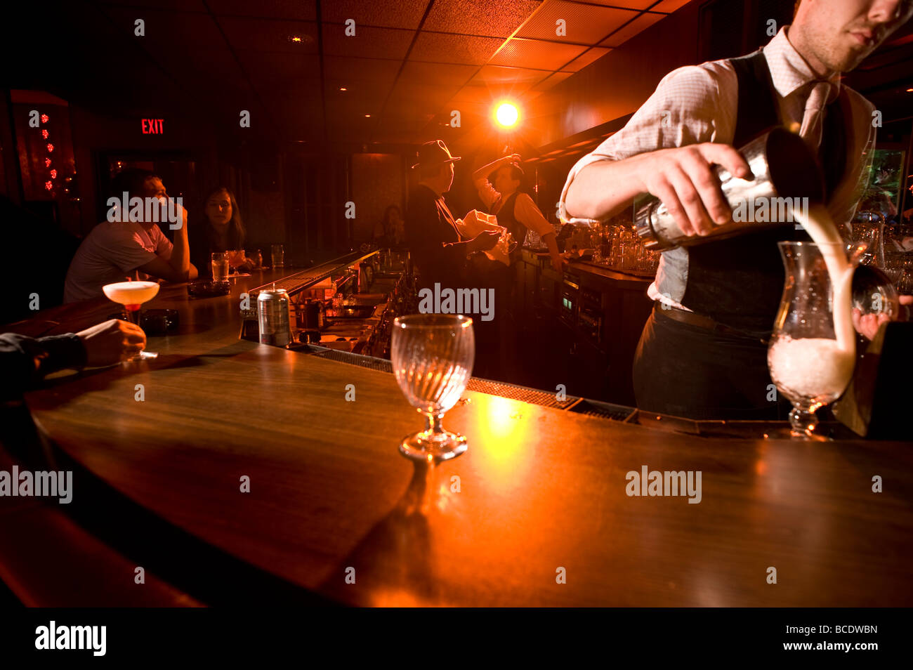Old saloon bartender hi-res stock photography and images - Alamy