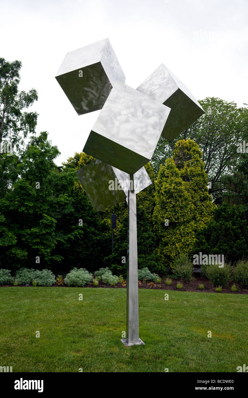 Cluster of Four Cubes, stainless steel, 1992, by George Rickey ...