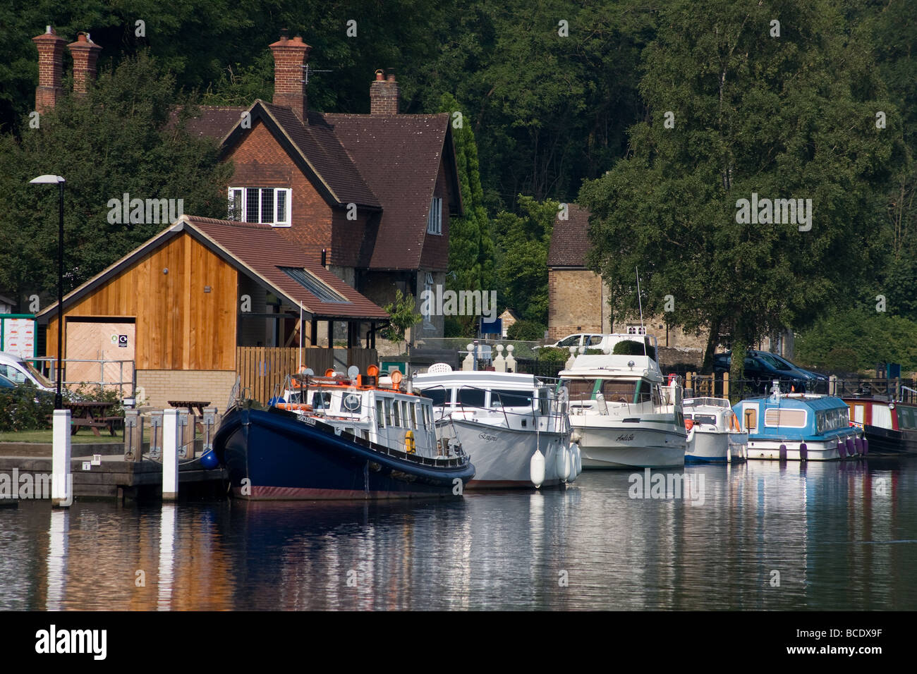 leisure boating Allington Lock River Medway Maidstone Kent England UK ...