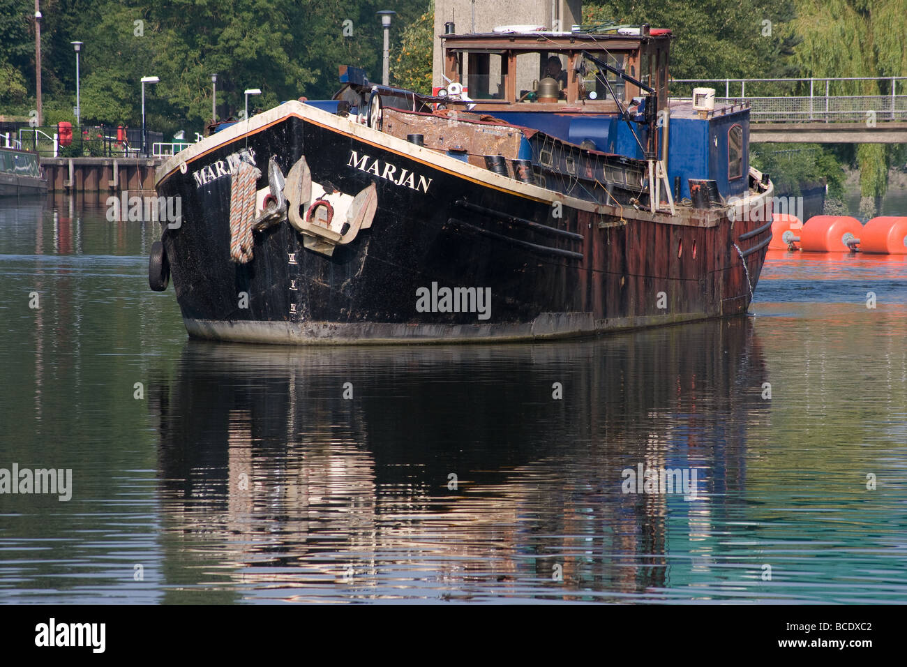 leisure boating Allington Lock River Medway Maidstone Kent England UK ...
