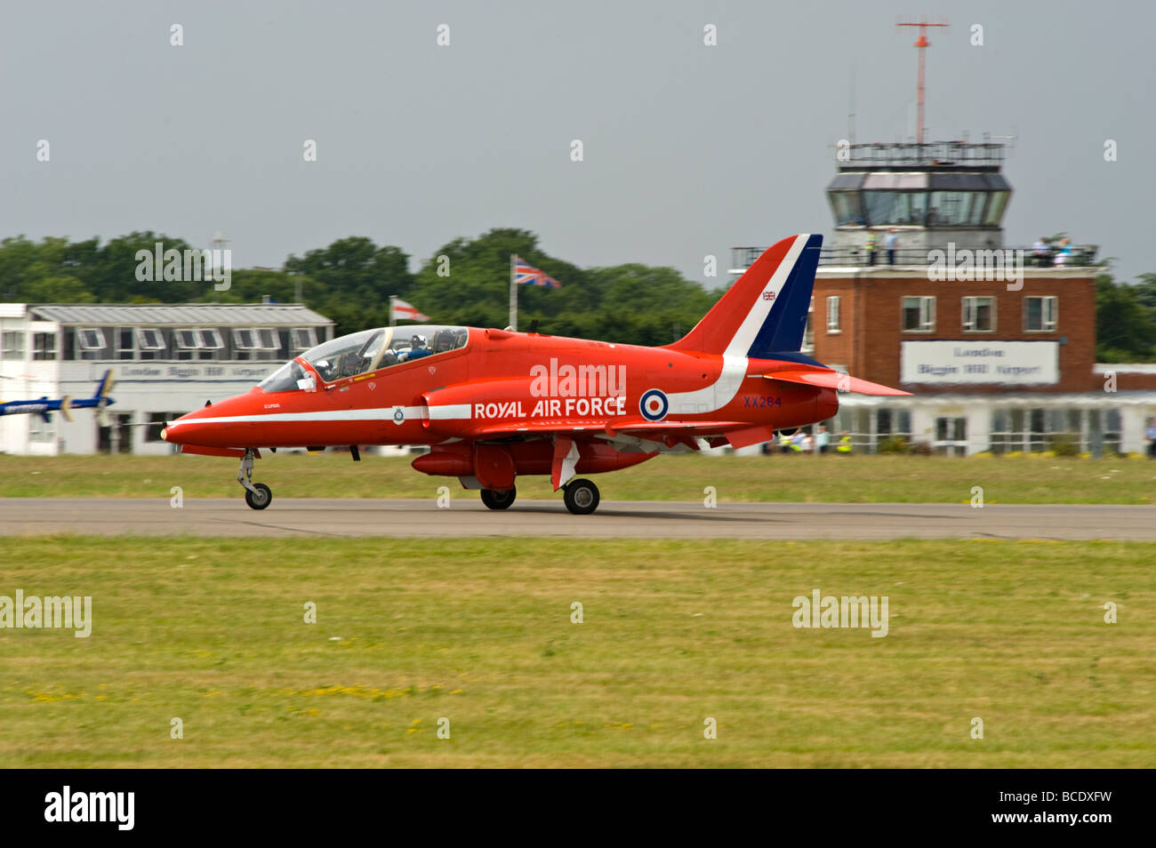 Bae hawk hi-res stock photography and images - Alamy