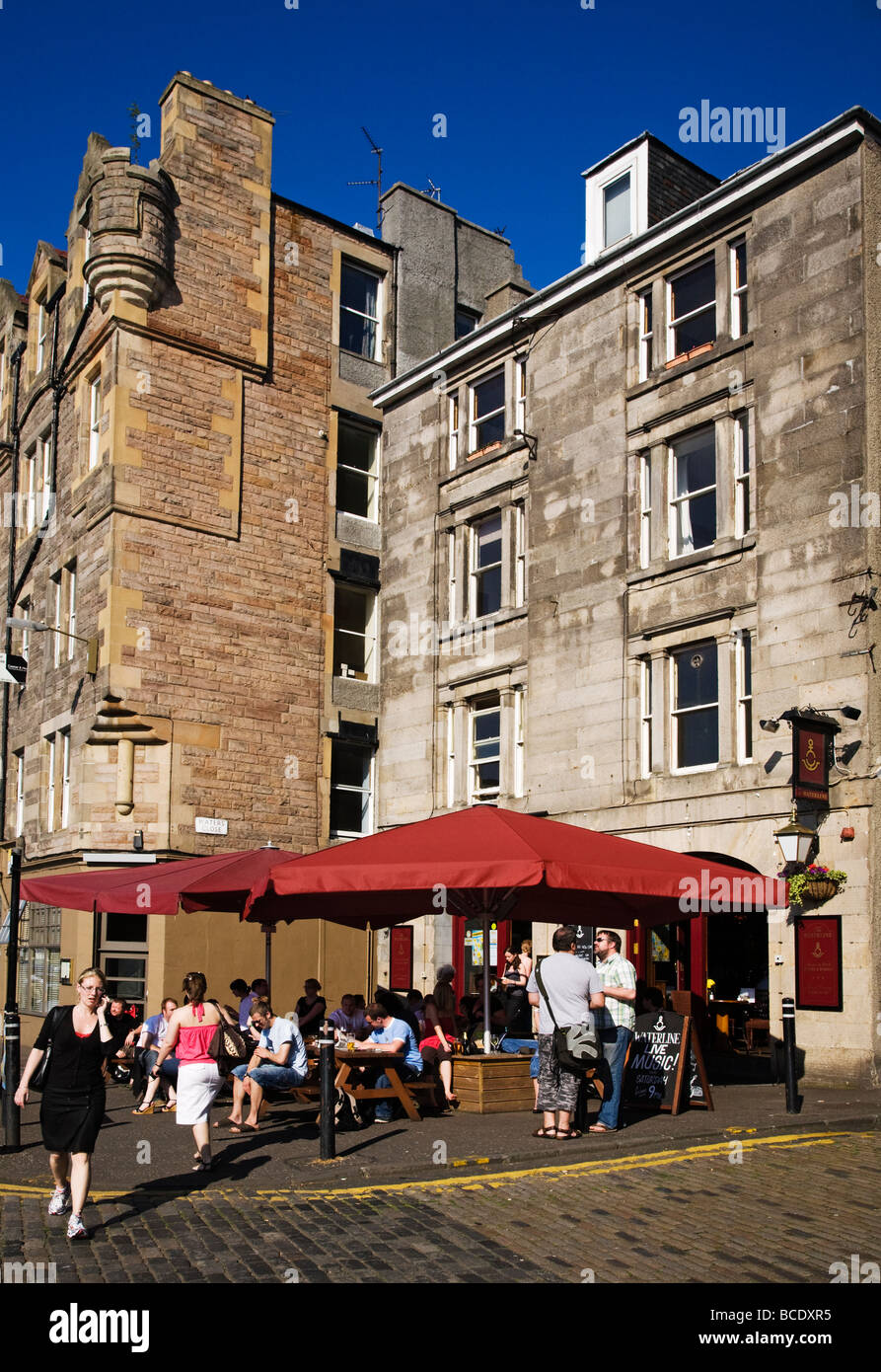 Shore in leith edinburgh hi-res stock photography and images - Alamy