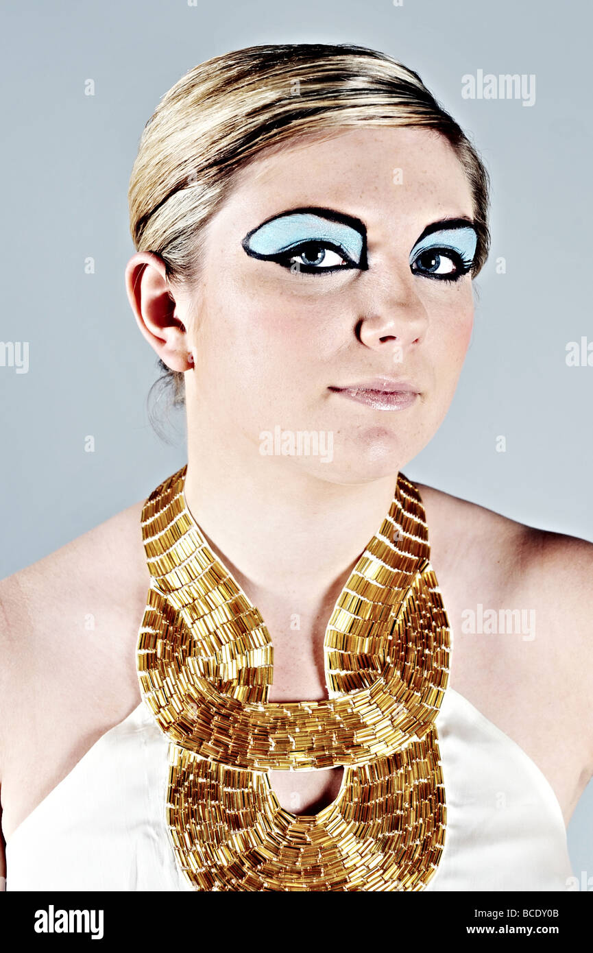 Egyptian model hi-res stock photography and images - Alamy
