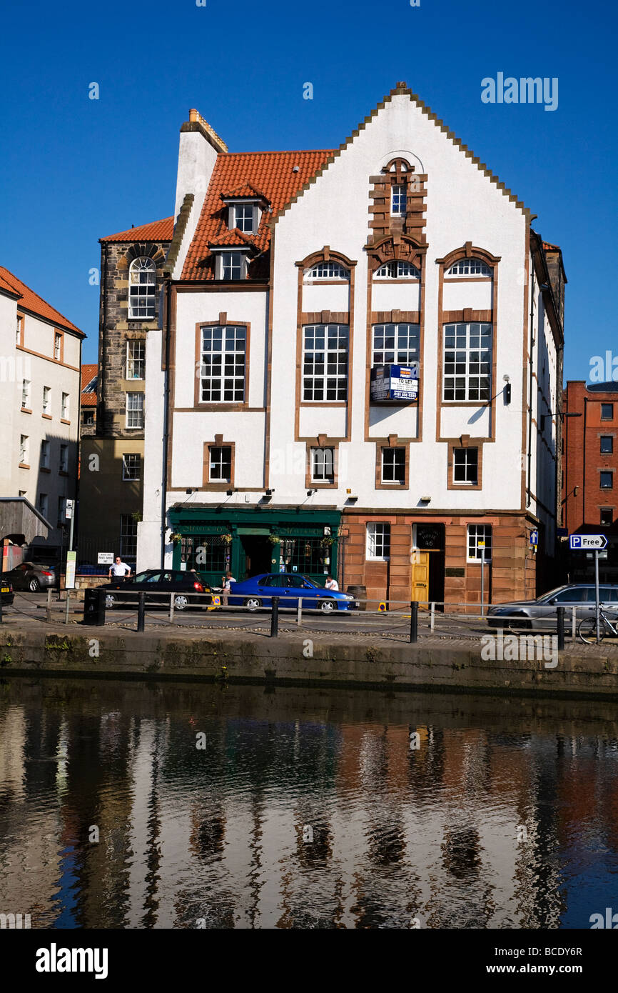 The Shore area of Leith alongside the river, Port of Leith, Edinburgh ...