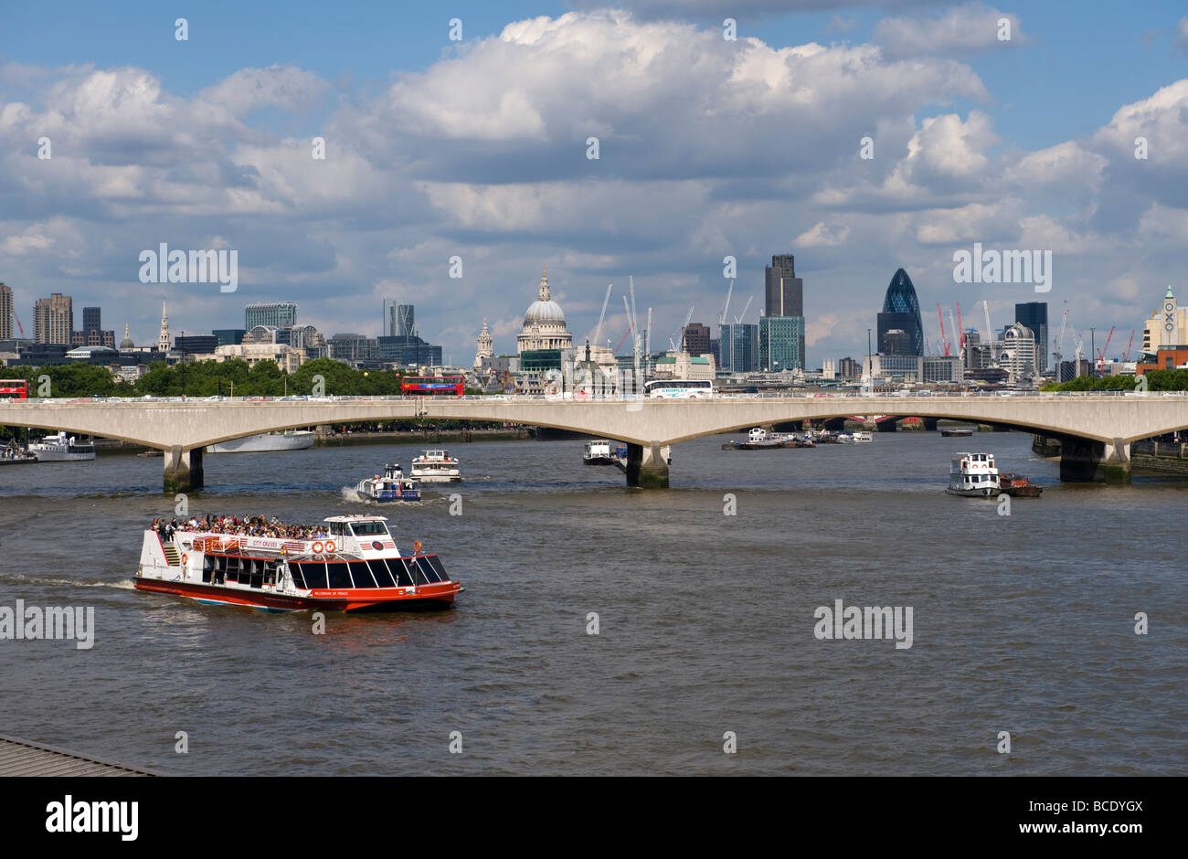 Distant boat and bridge hi-res stock photography and images - Alamy