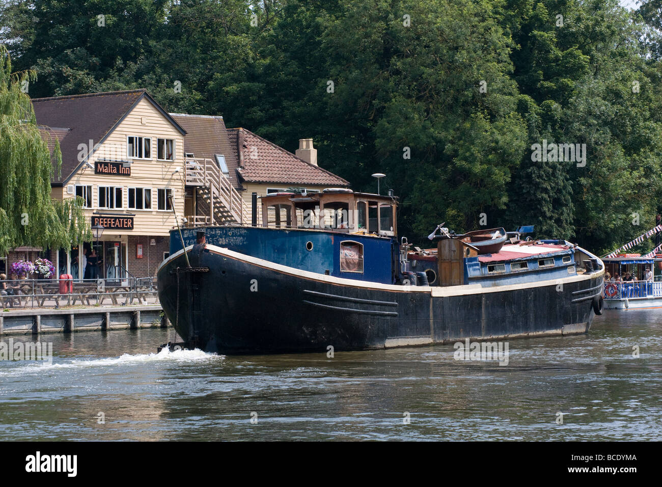 leisure boating Allington Lock River Medway Maidstone Kent England UK ...