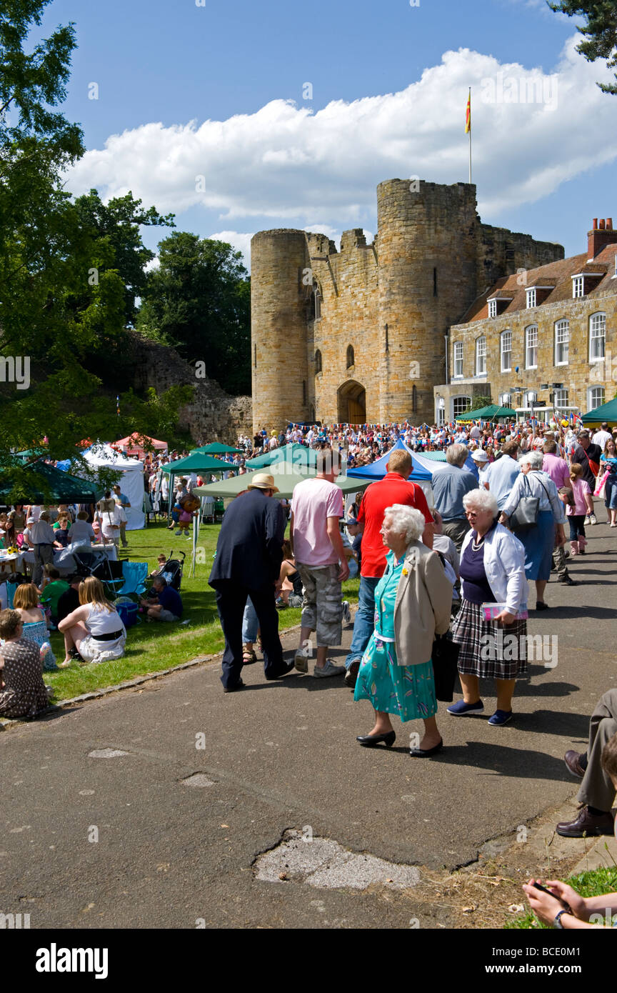 Tonbridge hi-res stock photography and images - Alamy