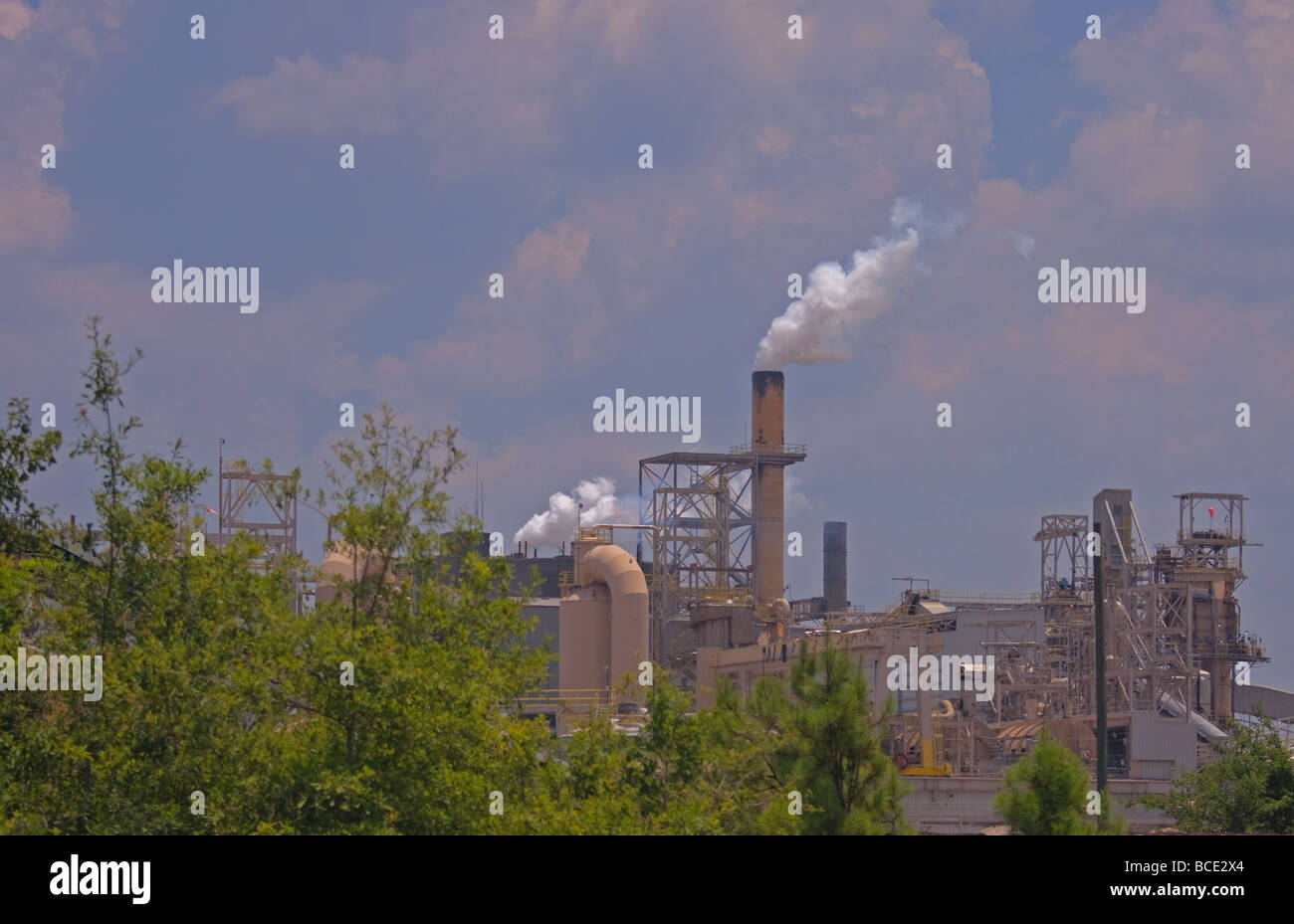 Smoke from big factory chimney hi-res stock photography and images - Alamy