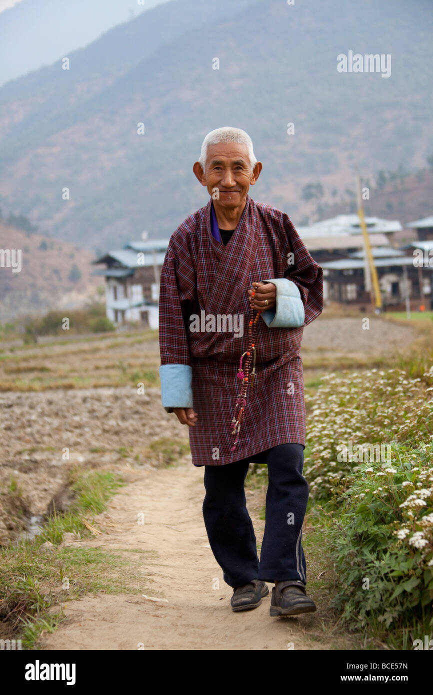 Bhutanese man hi-res stock photography and images - Alamy