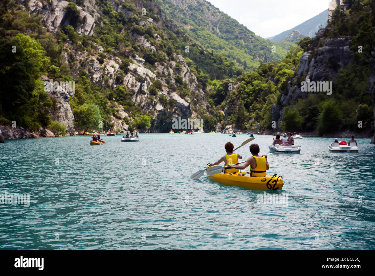 Gorges du Verdon, Haute Provence, France. Tourists canoeing in the ...