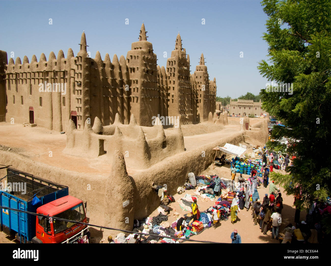 Muslims mosque mali hi-res stock photography and images - Alamy